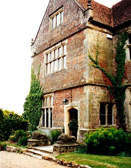 Gilbert Family History - Tanners Manor (and Foxhunt Manor)